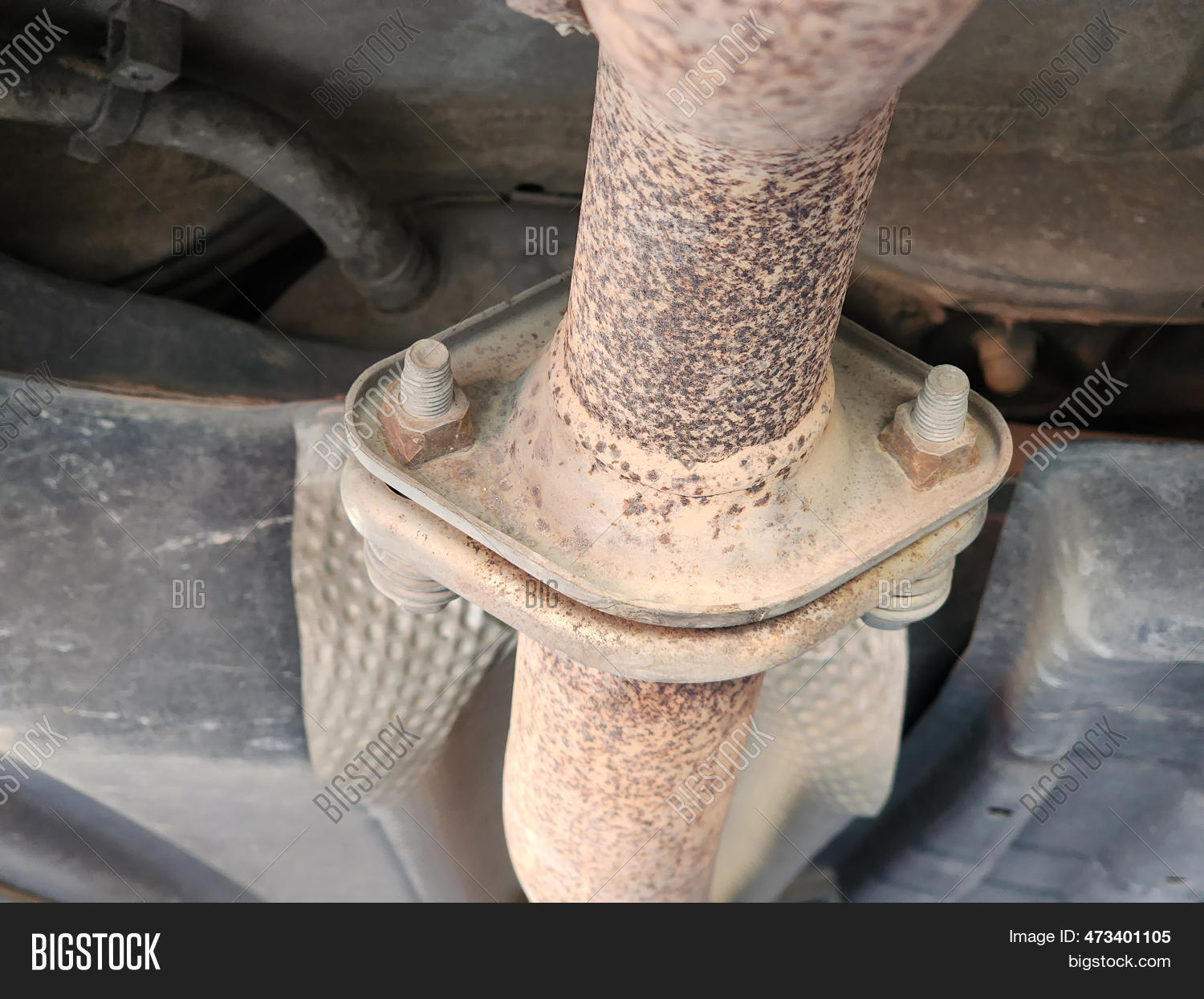 Car Exhaust Pipe Rusty Image & Photo (Free Trial) | Bigstock
