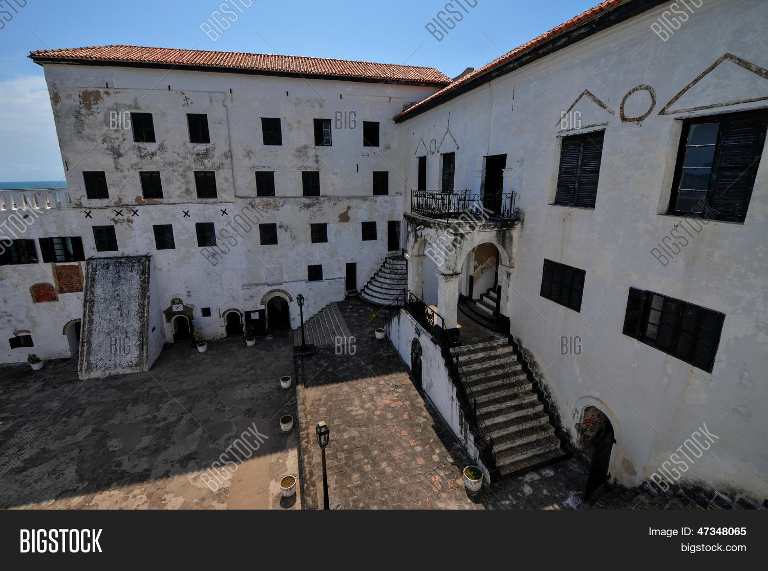 Ghana: Elmina Castle Image & Photo (Free Trial) | Bigstock