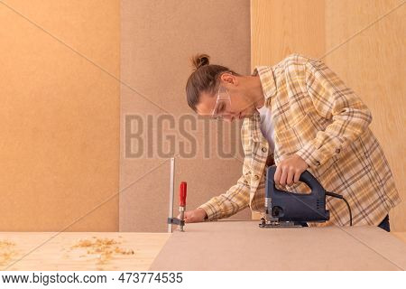 Handy Man Working Image & Photo (Free Trial) | Bigstock