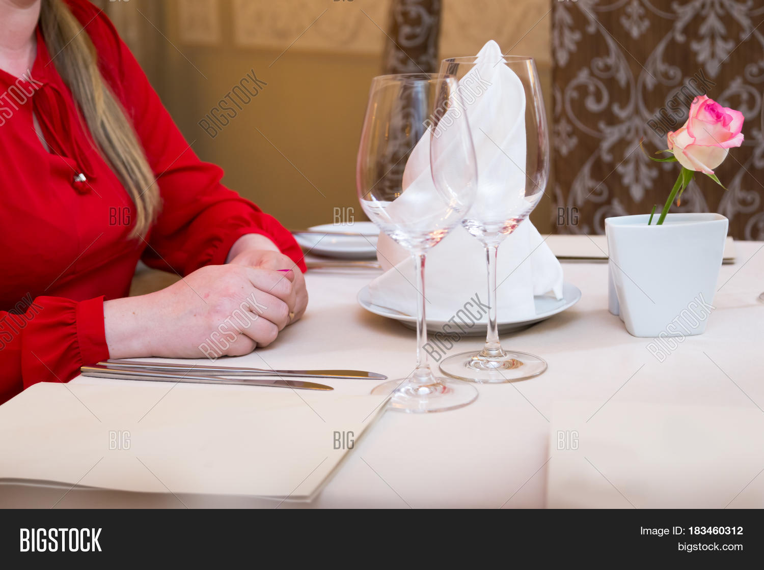 Table Set Service Image & Photo (Free Trial) | Bigstock