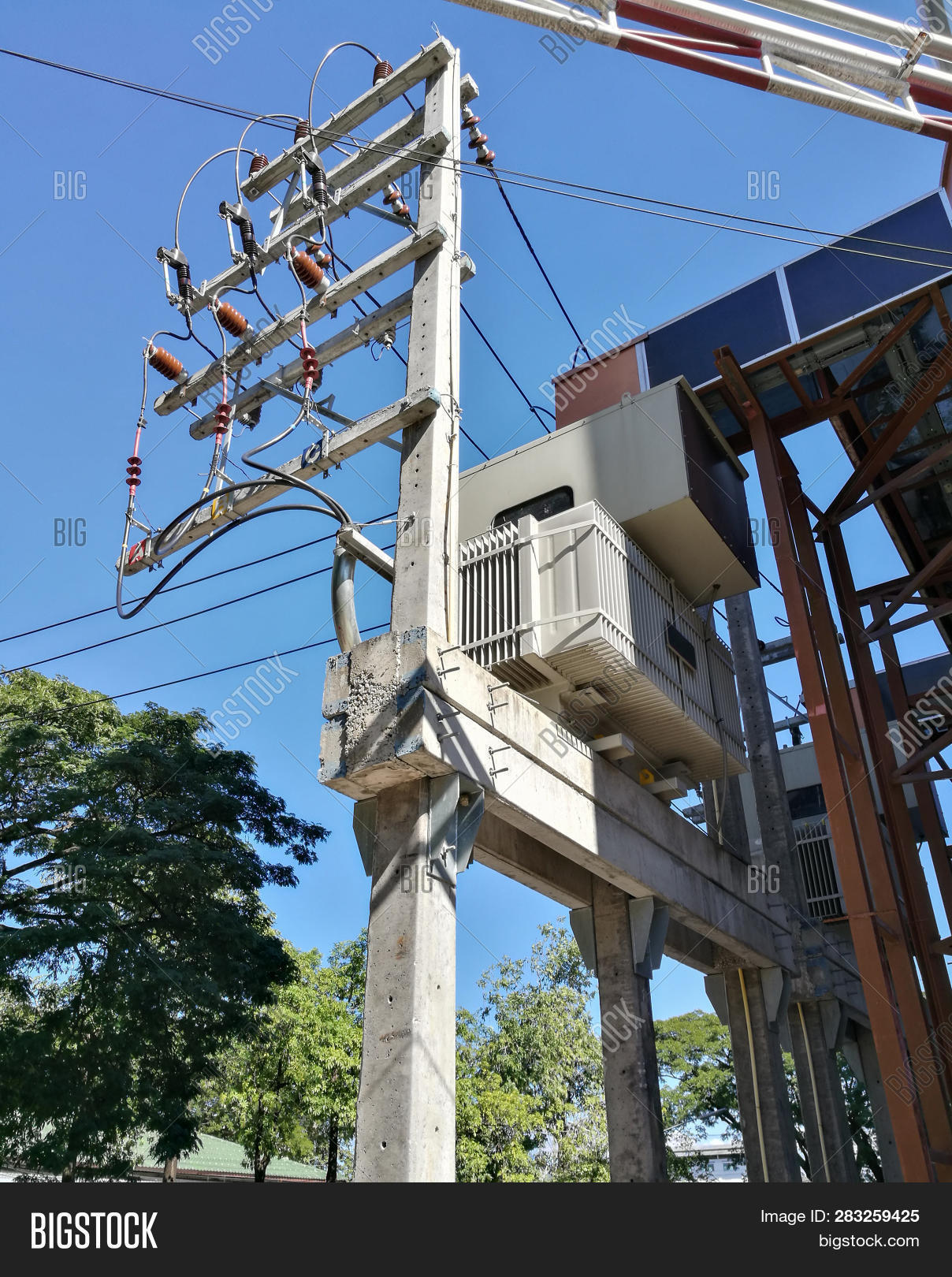 High Voltage Ac Image & Photo (Free Trial) | Bigstock