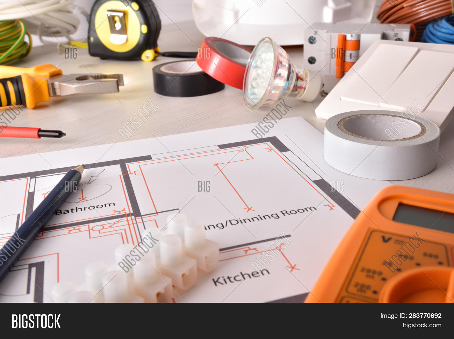 Office Table Image & Photo (Free Trial) | Bigstock