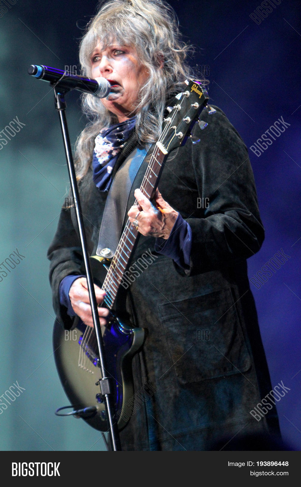 Martha Davis ( Martha Image & Photo (Free Trial) | Bigstock