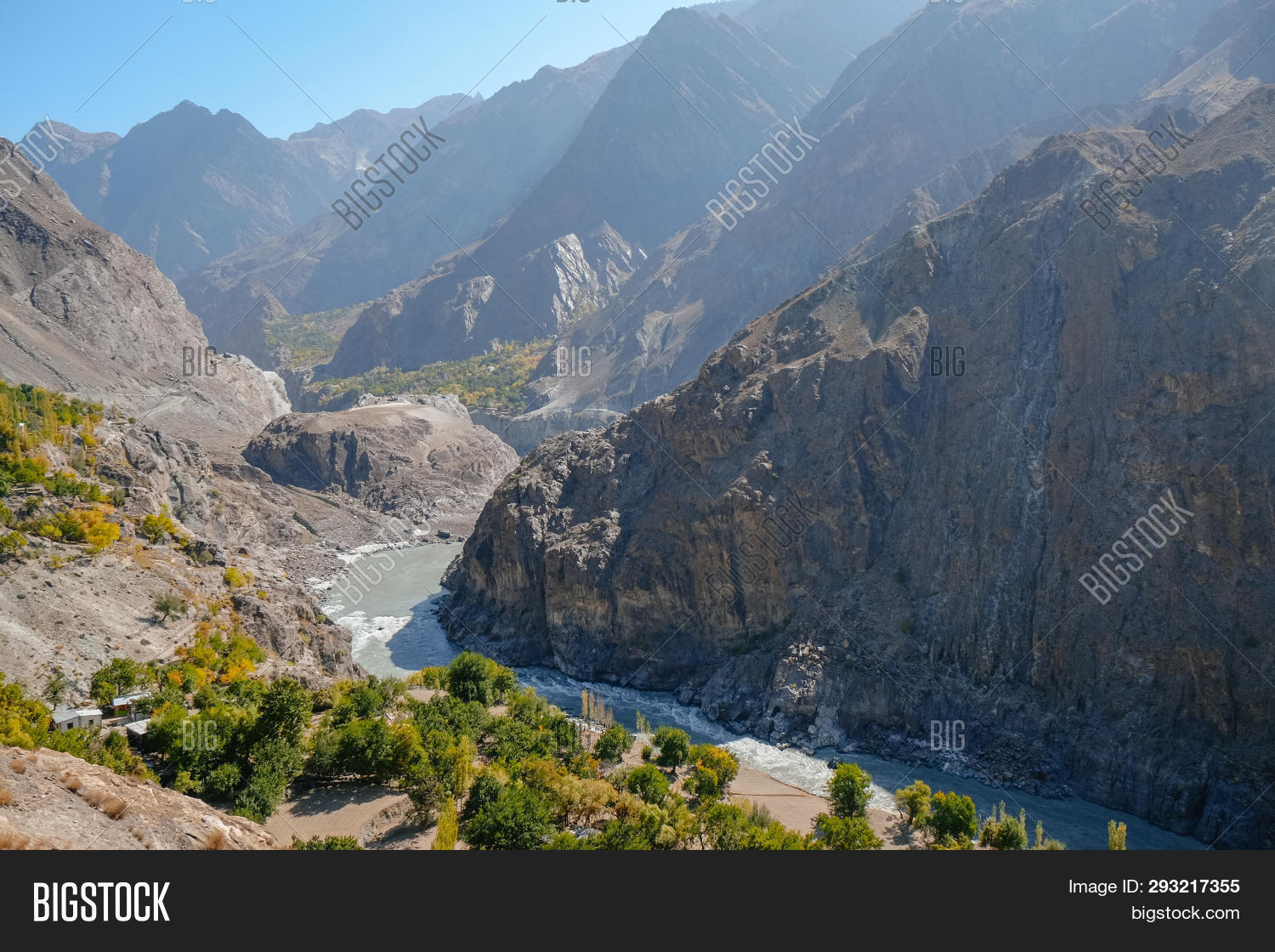 Indus River Flowing Image & Photo (Free Trial) | Bigstock
