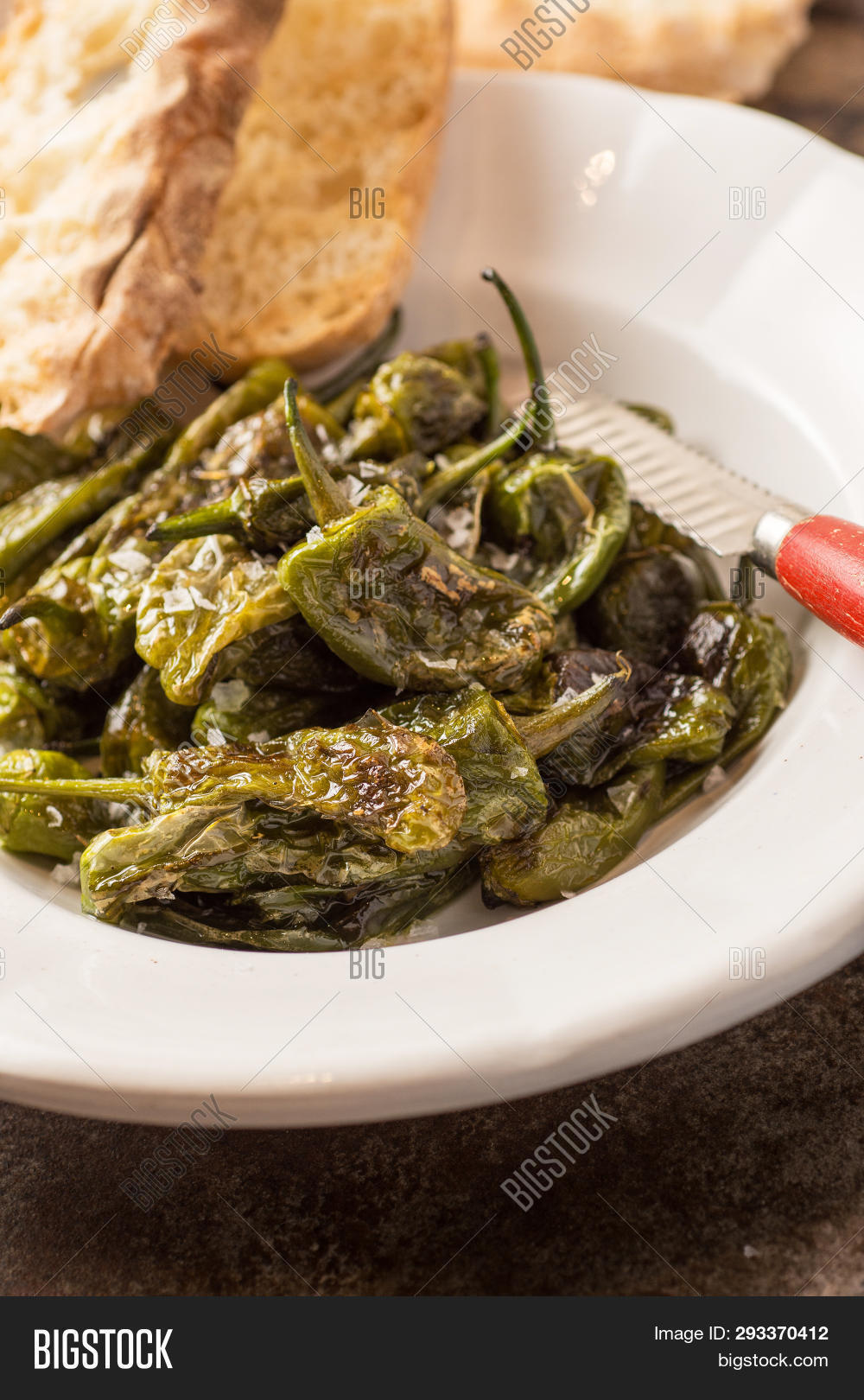 Green Padron Peppers Image & Photo (Free Trial) | Bigstock