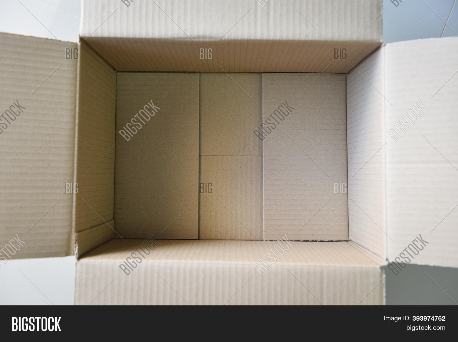 Open Cardboard Box On Image & Photo (Free Trial) | Bigstock