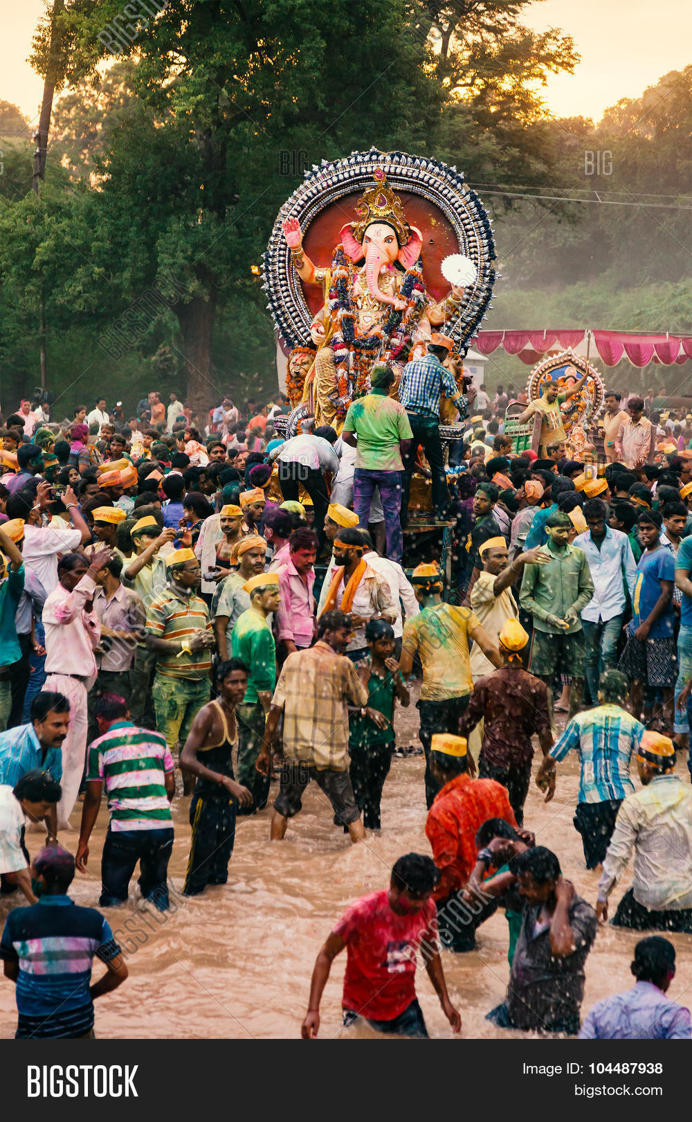 Ritual Hindu God Idol Image & Photo (Free Trial) | Bigstock