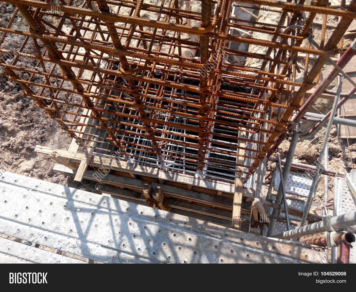 Timber Column Formwork Image & Photo (Free Trial) | Bigstock