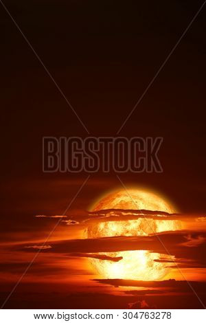 Super Snow Blood Moon Image & Photo (Free Trial) | Bigstock