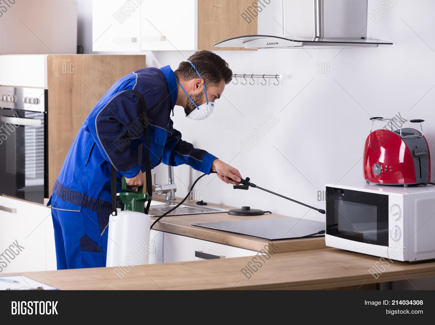 Pest Control Worker Image & Photo (Free Trial) | Bigstock