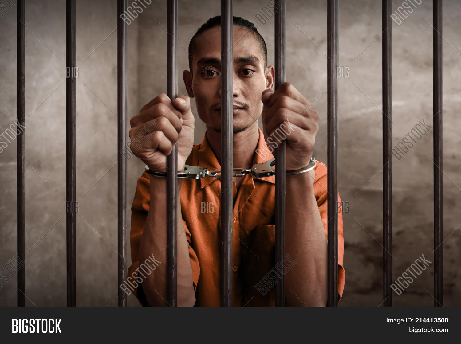 Prisoner Handcuffs Image & Photo (Free Trial) | Bigstock