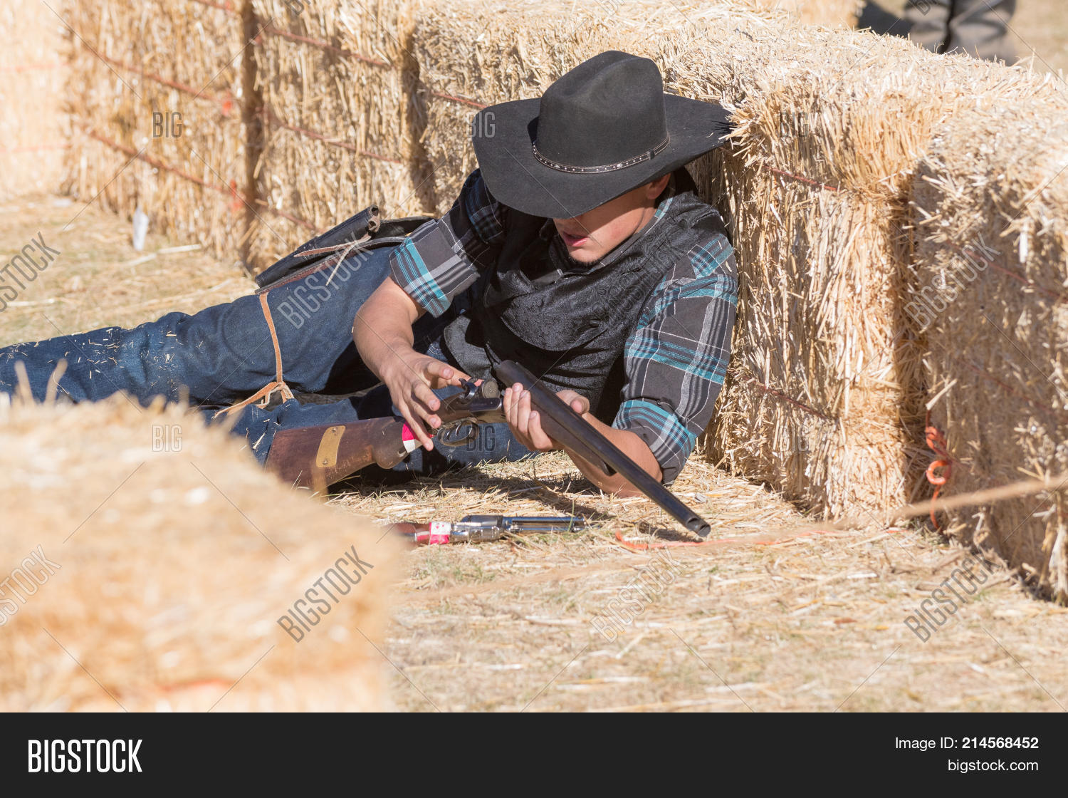 Participant Dressed Image & Photo (Free Trial) | Bigstock