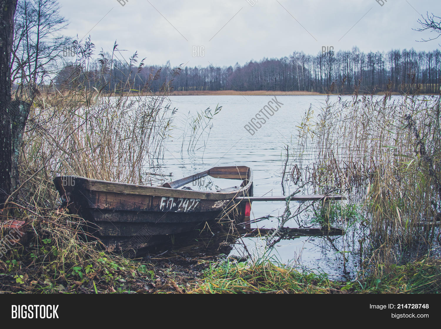 Boat On River, Lake. Image & Photo (Free Trial) | Bigstock