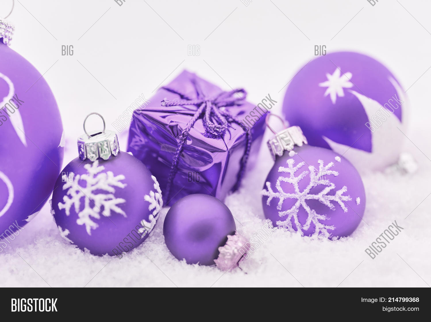 Purple Holiday Background