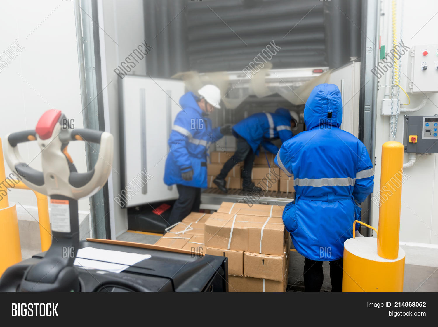 Transporting Goods Image & Photo (Free Trial) | Bigstock