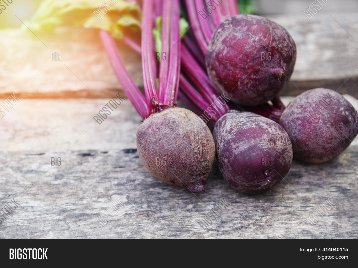 Organic Beetroot Image & Photo (Free Trial) | Bigstock