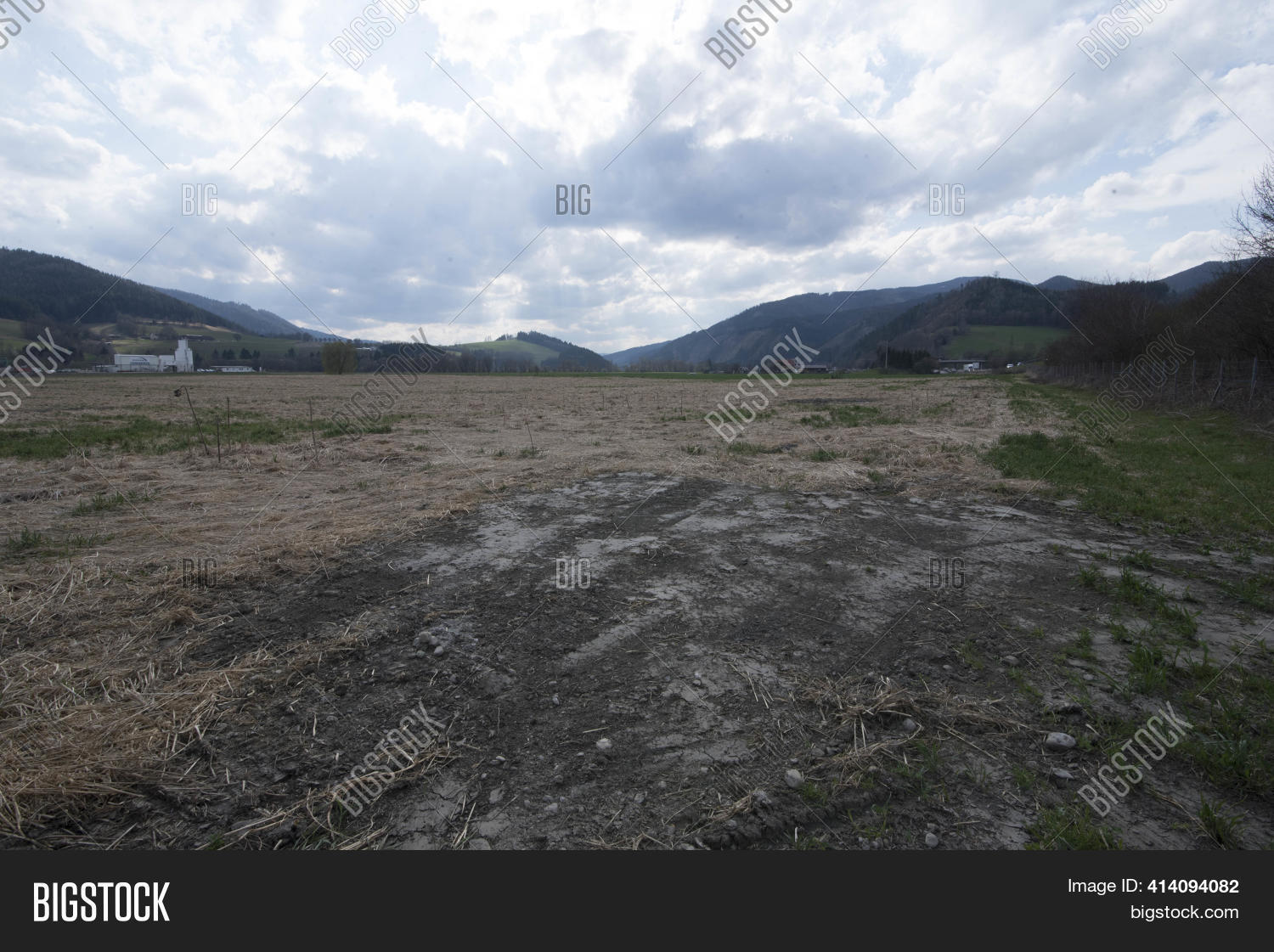 Soil Compaction Soil Image & Photo (Free Trial) | Bigstock