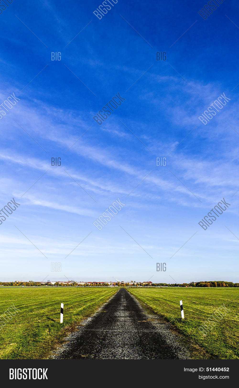 Street Horizon Blue Image & Photo (Free Trial) | Bigstock