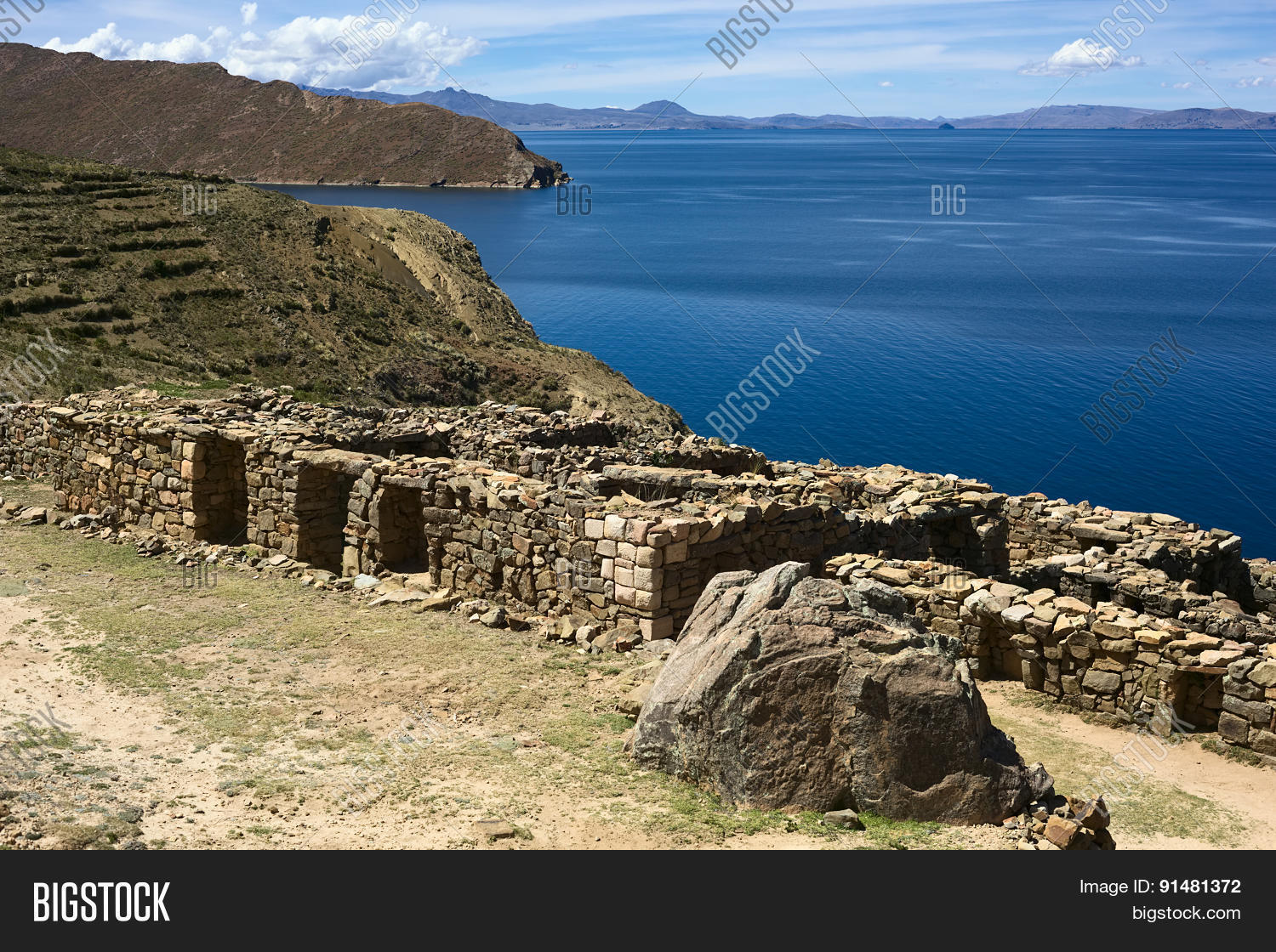 Ruins Chinkana On Isla Image & Photo (Free Trial) | Bigstock