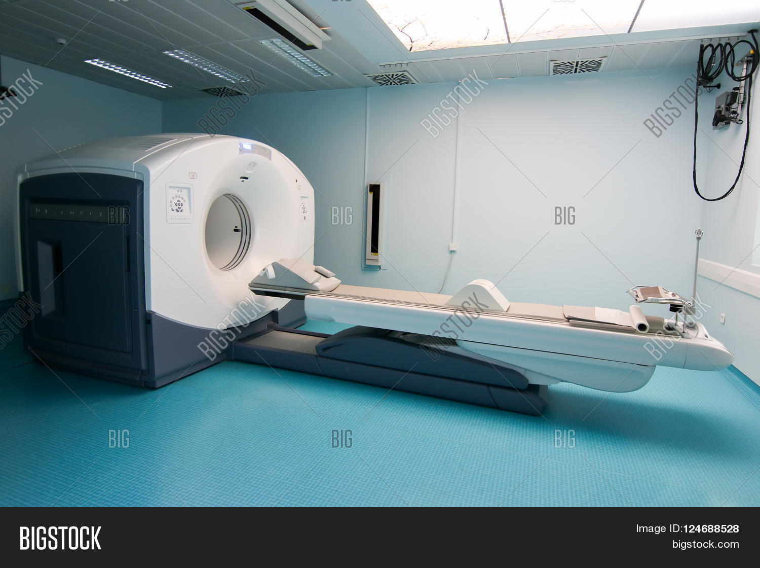 Official Opening First Image & Photo (Free Trial) | Bigstock