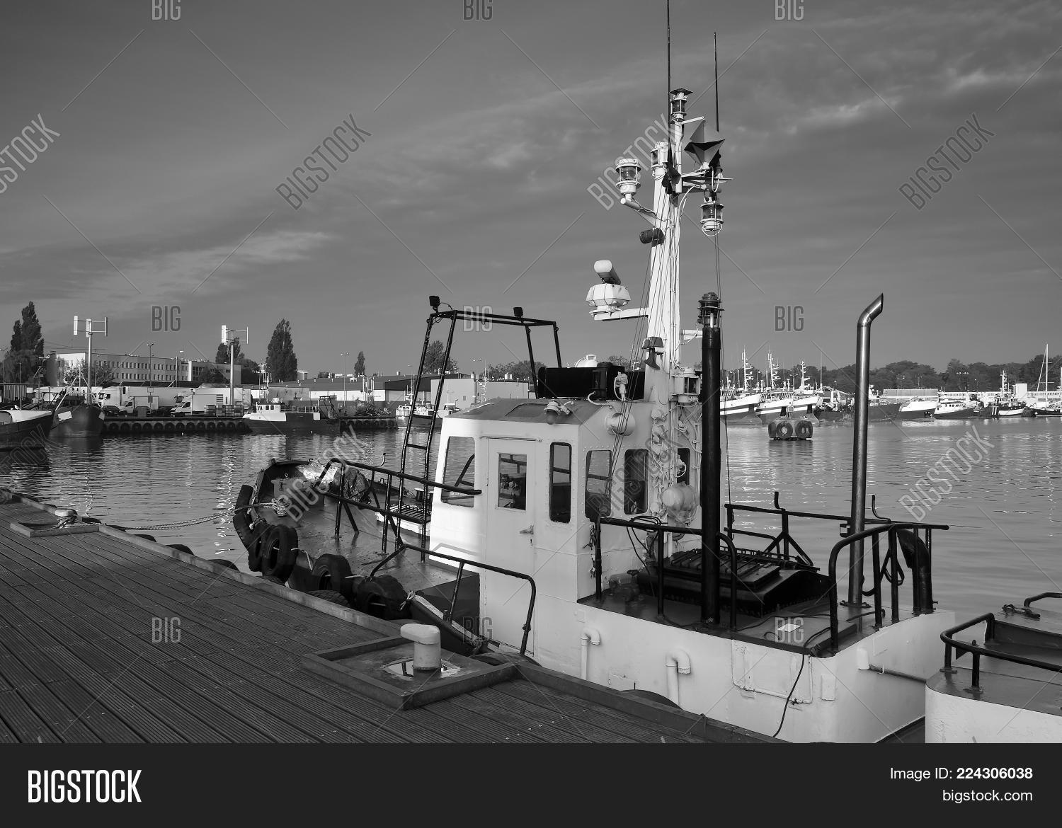 SEAPORT - Fishing Port Image & Photo (Free Trial) | Bigstock