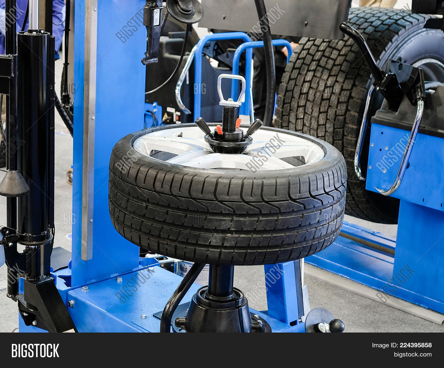 Modern Tire Machine Image & Photo (Free Trial) | Bigstock