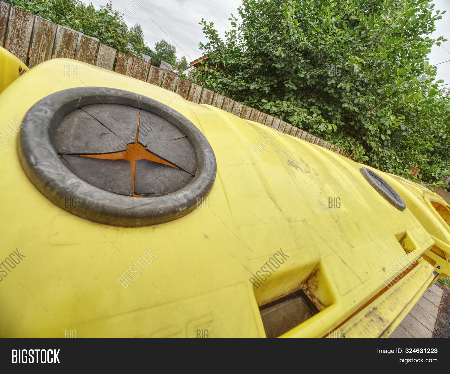 Yellow Container Image & Photo (Free Trial) | Bigstock
