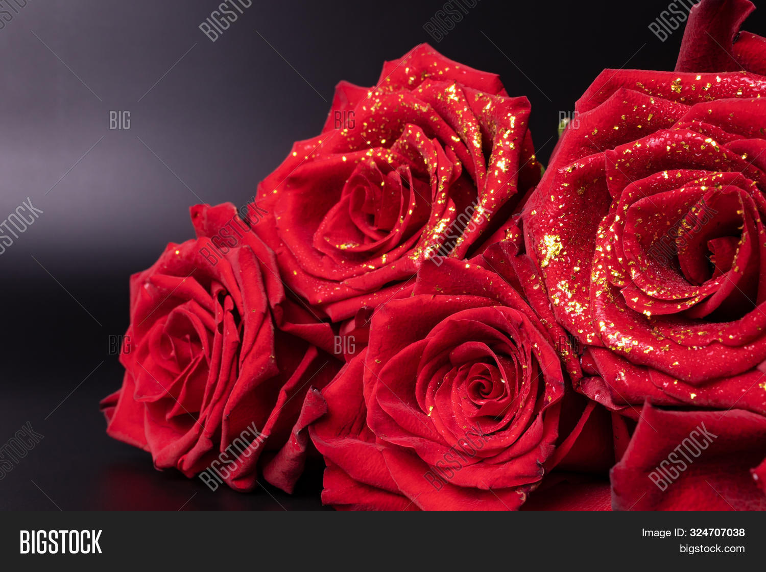 Small Bouquet Scarlet Image & Photo (Free Trial) | Bigstock