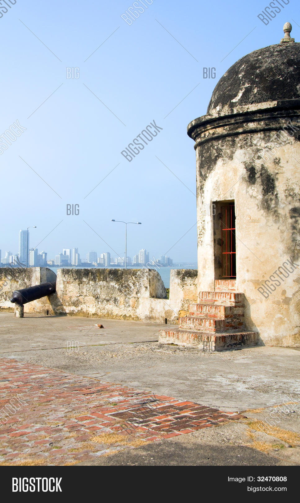 Wall Cannon View Image & Photo (Free Trial) | Bigstock