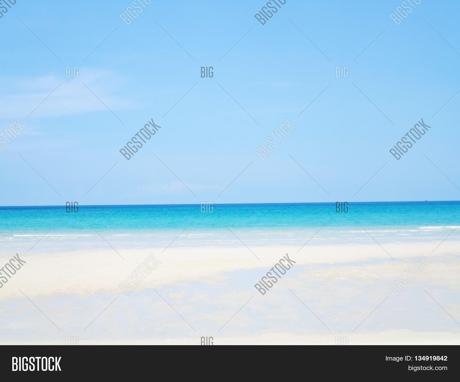 Empty Sea Beach Image & Photo (Free Trial) | Bigstock