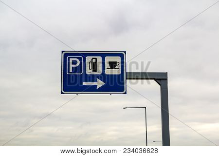Rest Area Sign On Pole Image & Photo (Free Trial) | Bigstock