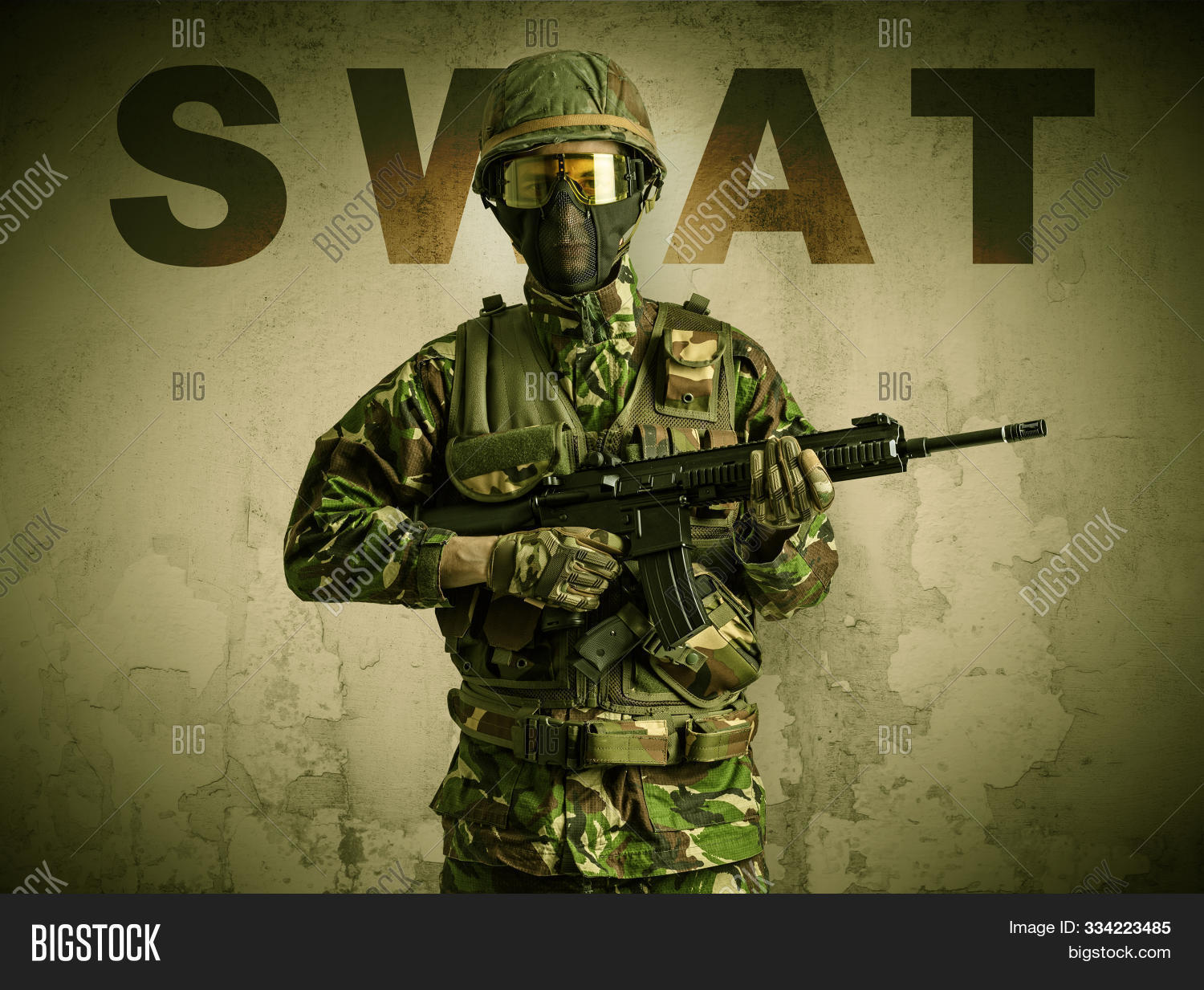 Uniformed Armed Image & Photo (Free Trial) | Bigstock