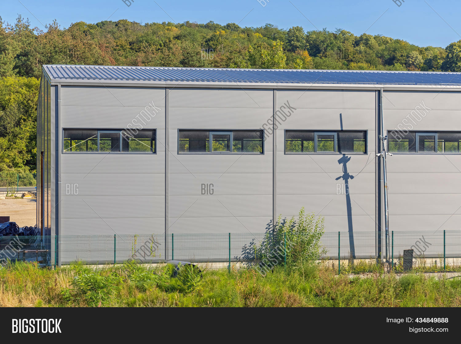 Big Grey Warehouse New Image & Photo (Free Trial) | Bigstock