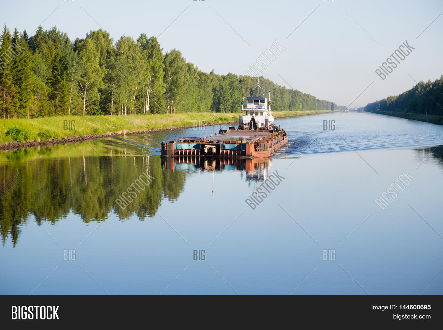 River Cargo Ship Goes Image & Photo (Free Trial) | Bigstock