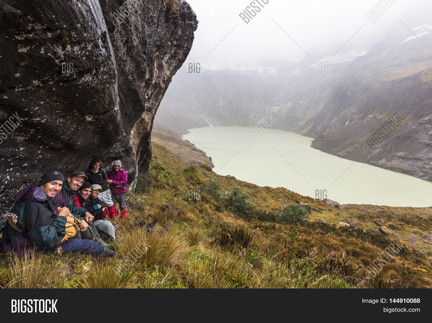 EL ALTAR ECUADOR - Image & Photo (Free Trial) | Bigstock