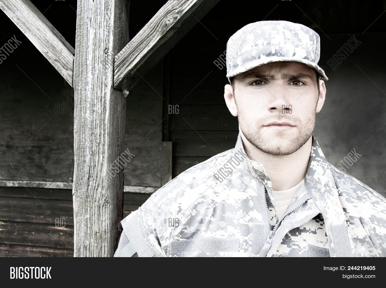 Muscular Military Man Image & Photo (Free Trial) | Bigstock