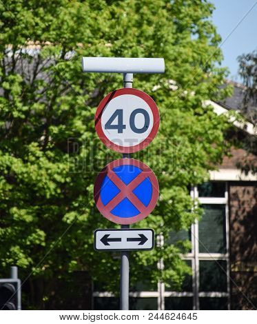 Signs 40 Mph Speed Image & Photo (Free Trial) | Bigstock