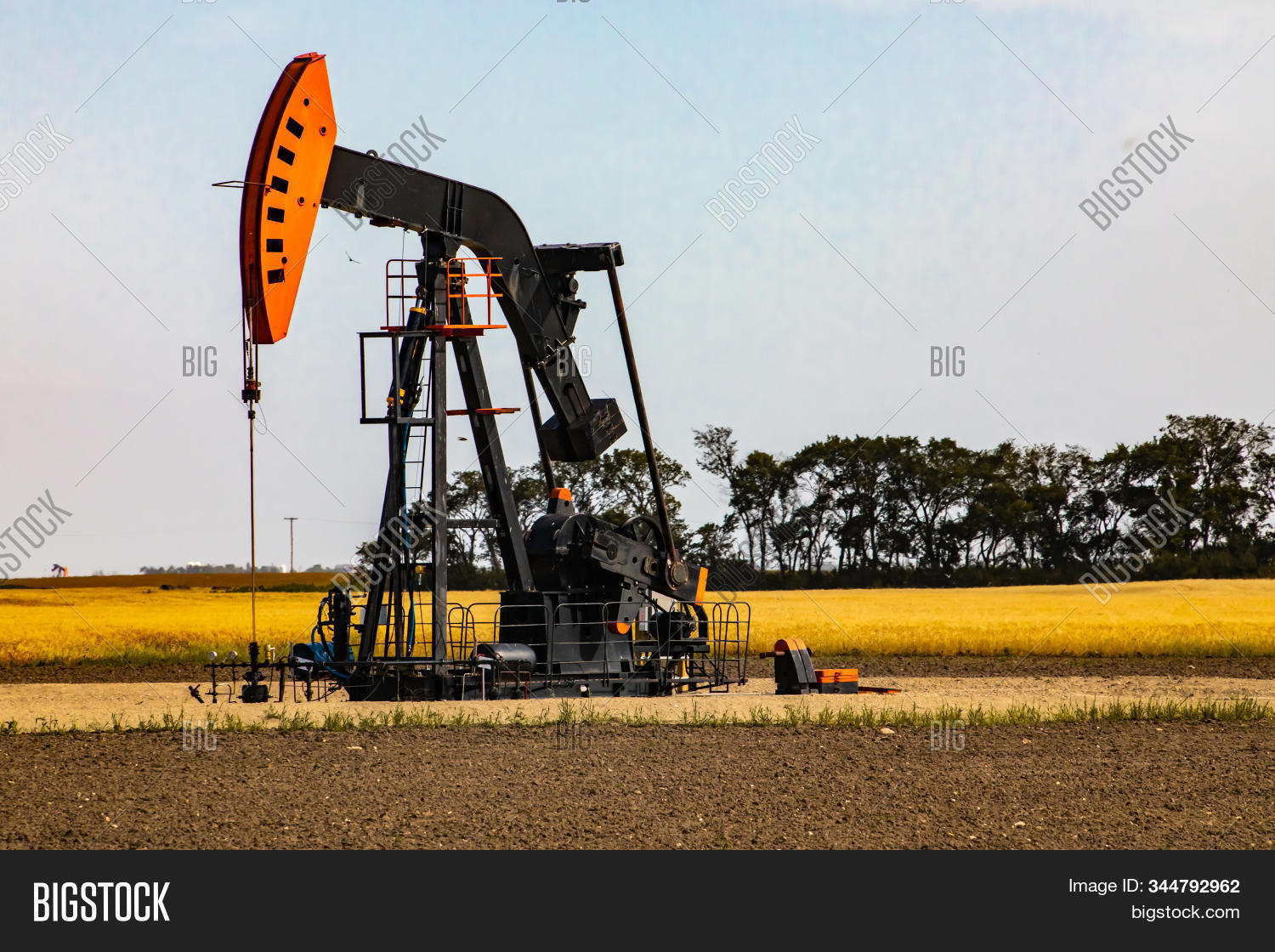 Onshore Oil, Gasoline Image & Photo (Free Trial) | Bigstock