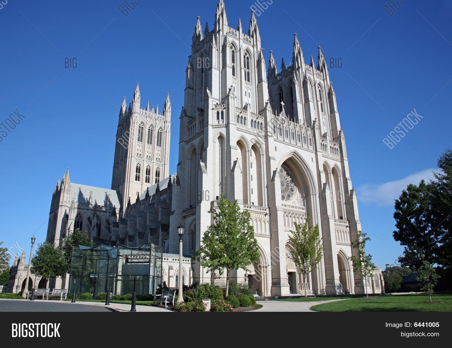 National Cathedral Image & Photo (Free Trial) | Bigstock