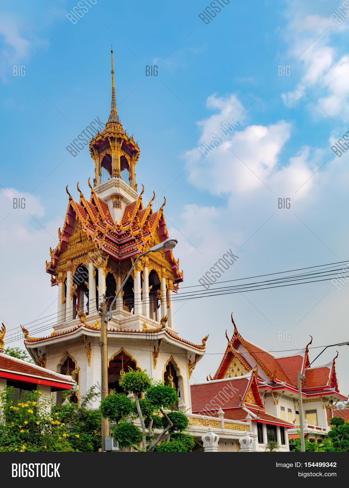 Wat Chana Songkhram Image & Photo (Free Trial) | Bigstock