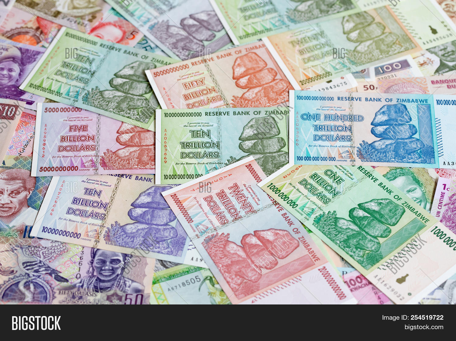 Banknotes Zimbabwe Image & Photo (Free Trial) | Bigstock