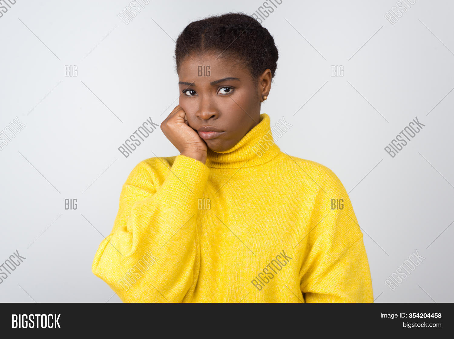 Upset Young Woman Image & Photo (Free Trial) | Bigstock