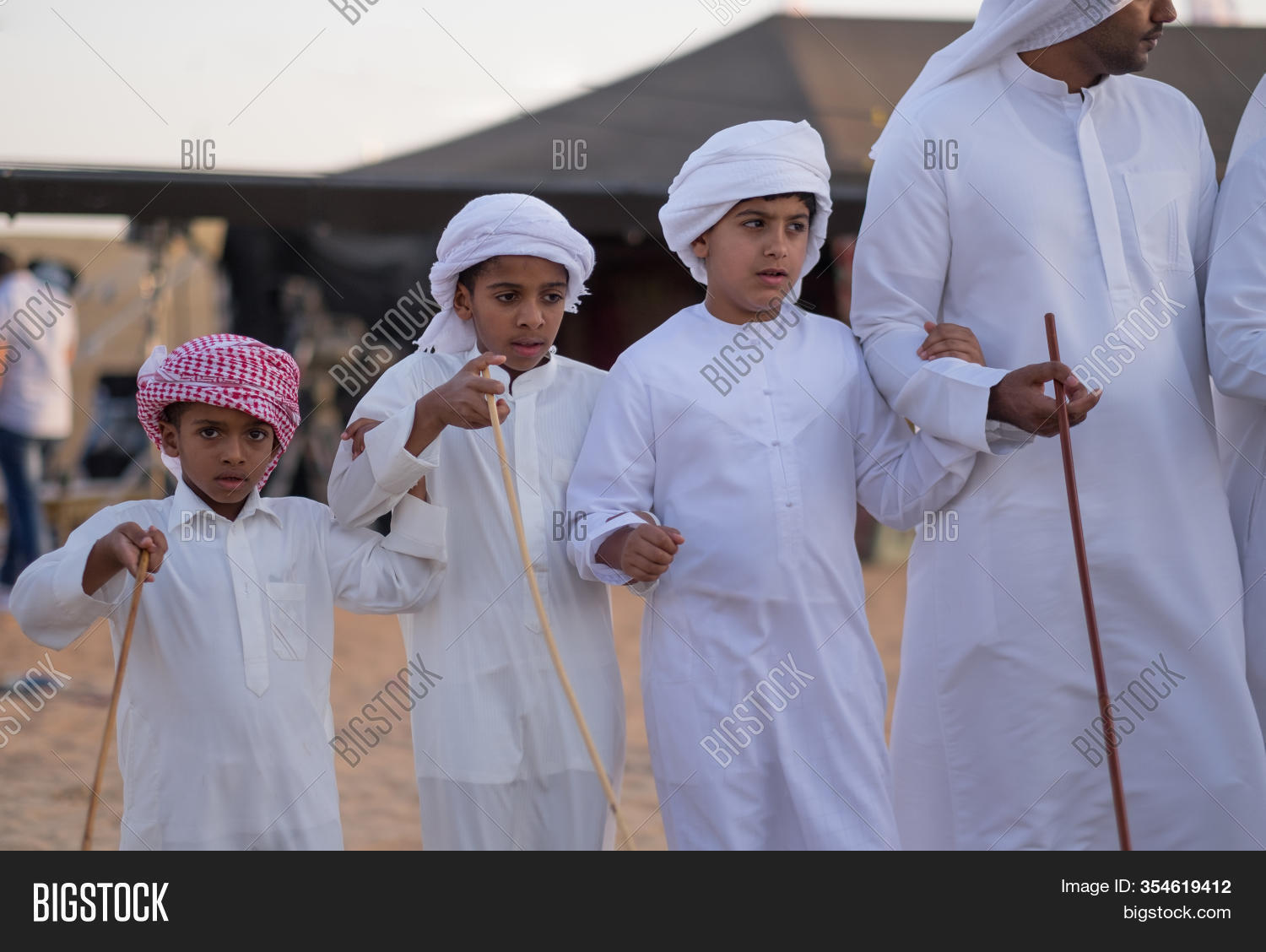 Emirati Children Image & Photo (Free Trial) | Bigstock