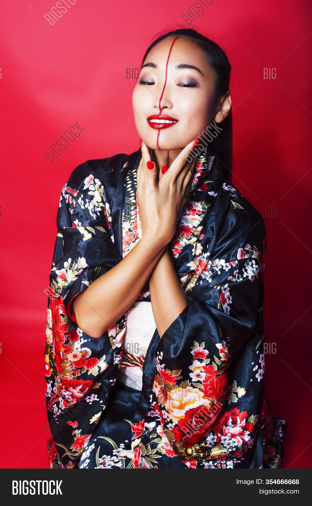 Young Pretty Geisha On Image & Photo (Free Trial) | Bigstock