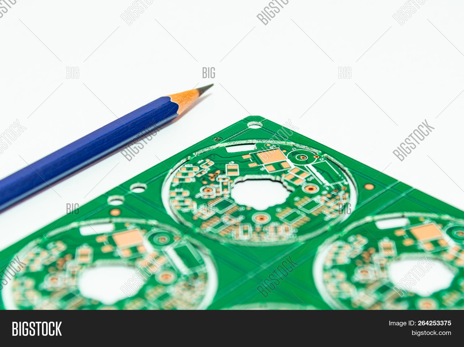 Electronic Product Image & Photo (Free Trial) | Bigstock