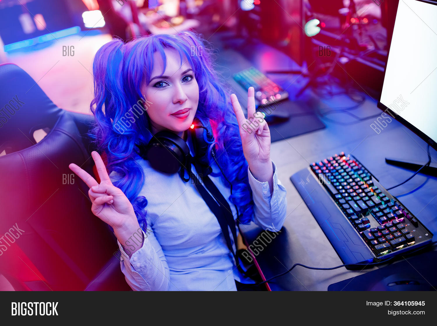 Young Woman Image & Photo (Free Trial) | Bigstock