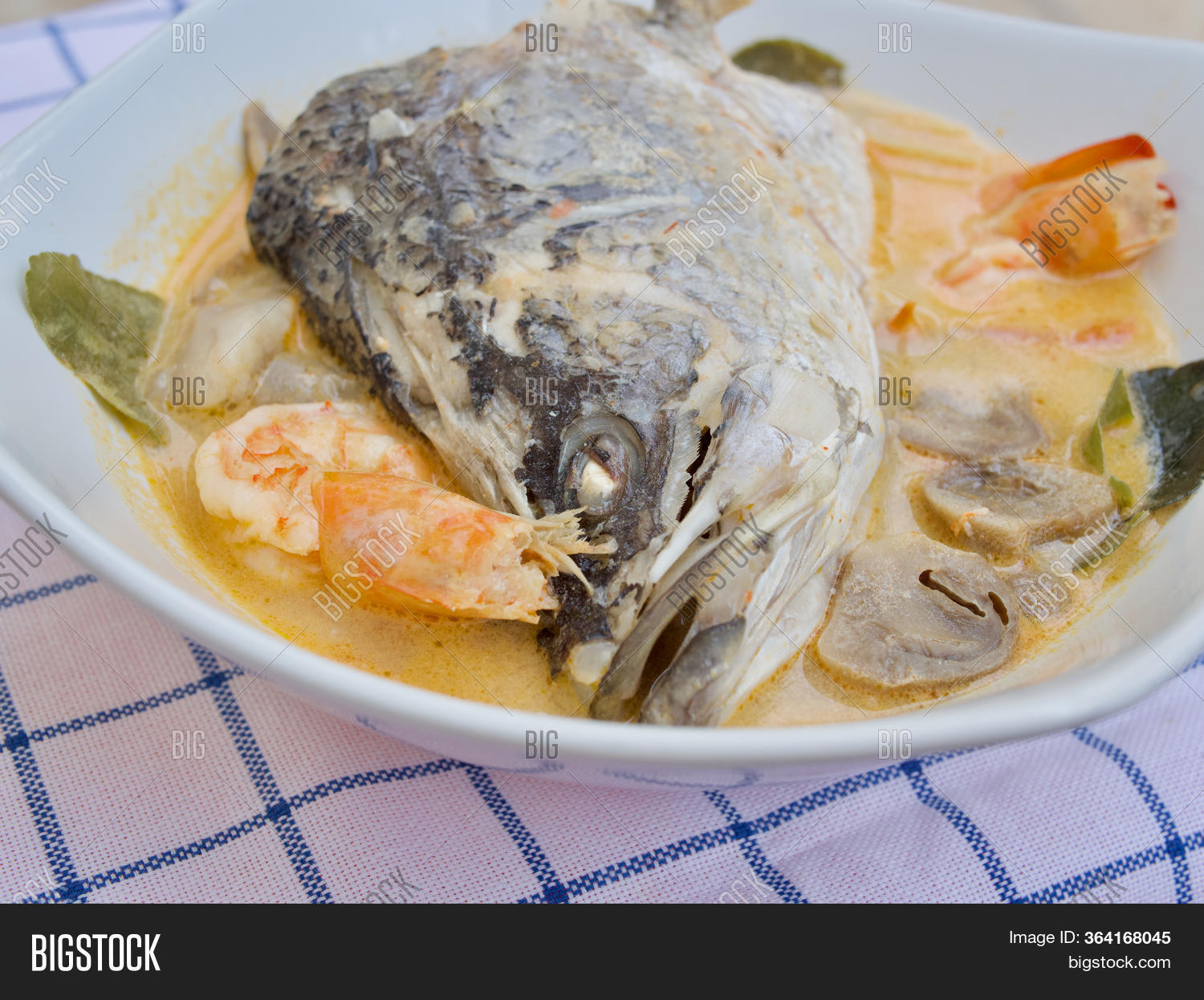 Barramundi Asian Sea Image & Photo (Free Trial) | Bigstock