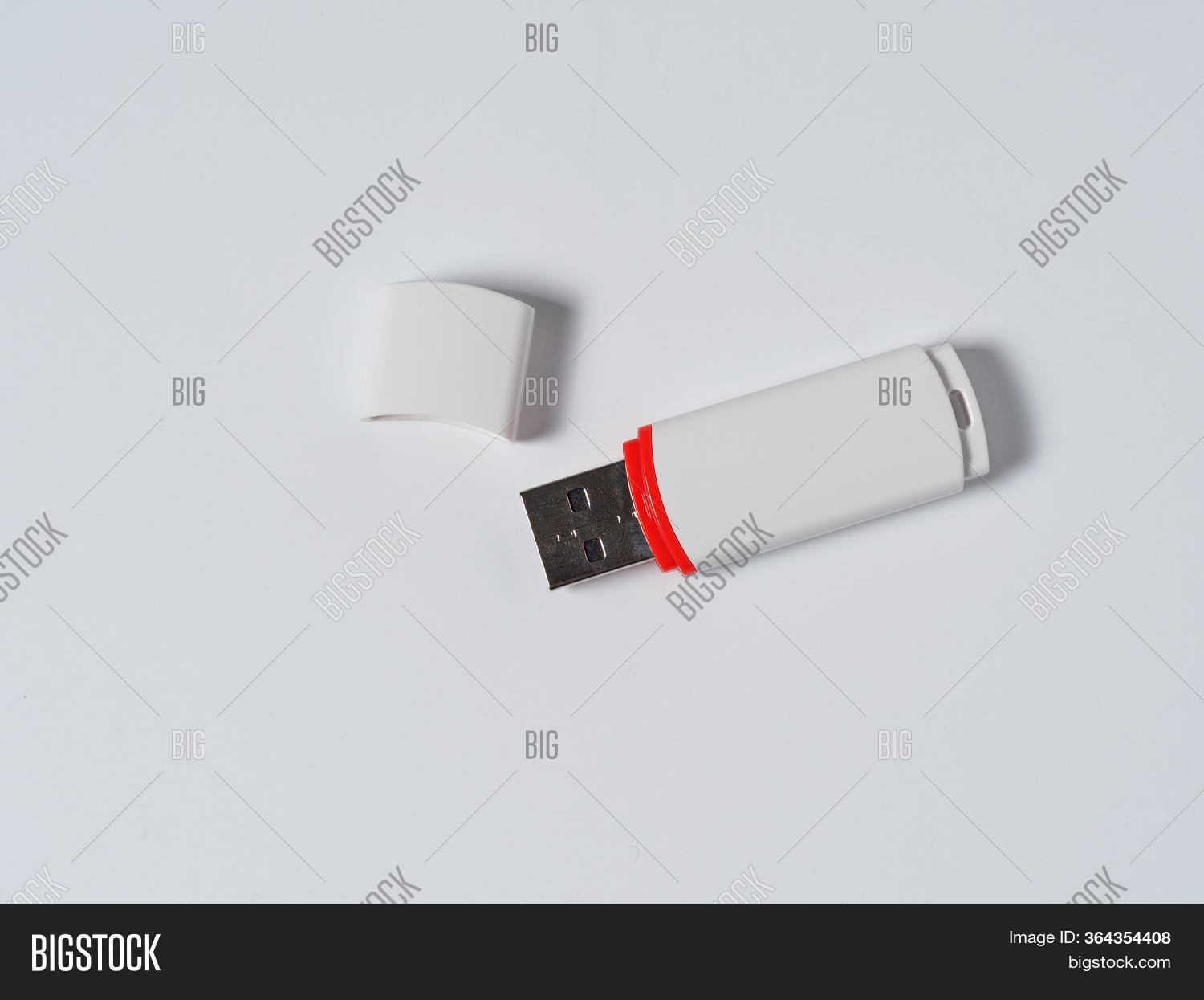 White Usb Flash Drive Image & Photo (Free Trial) | Bigstock