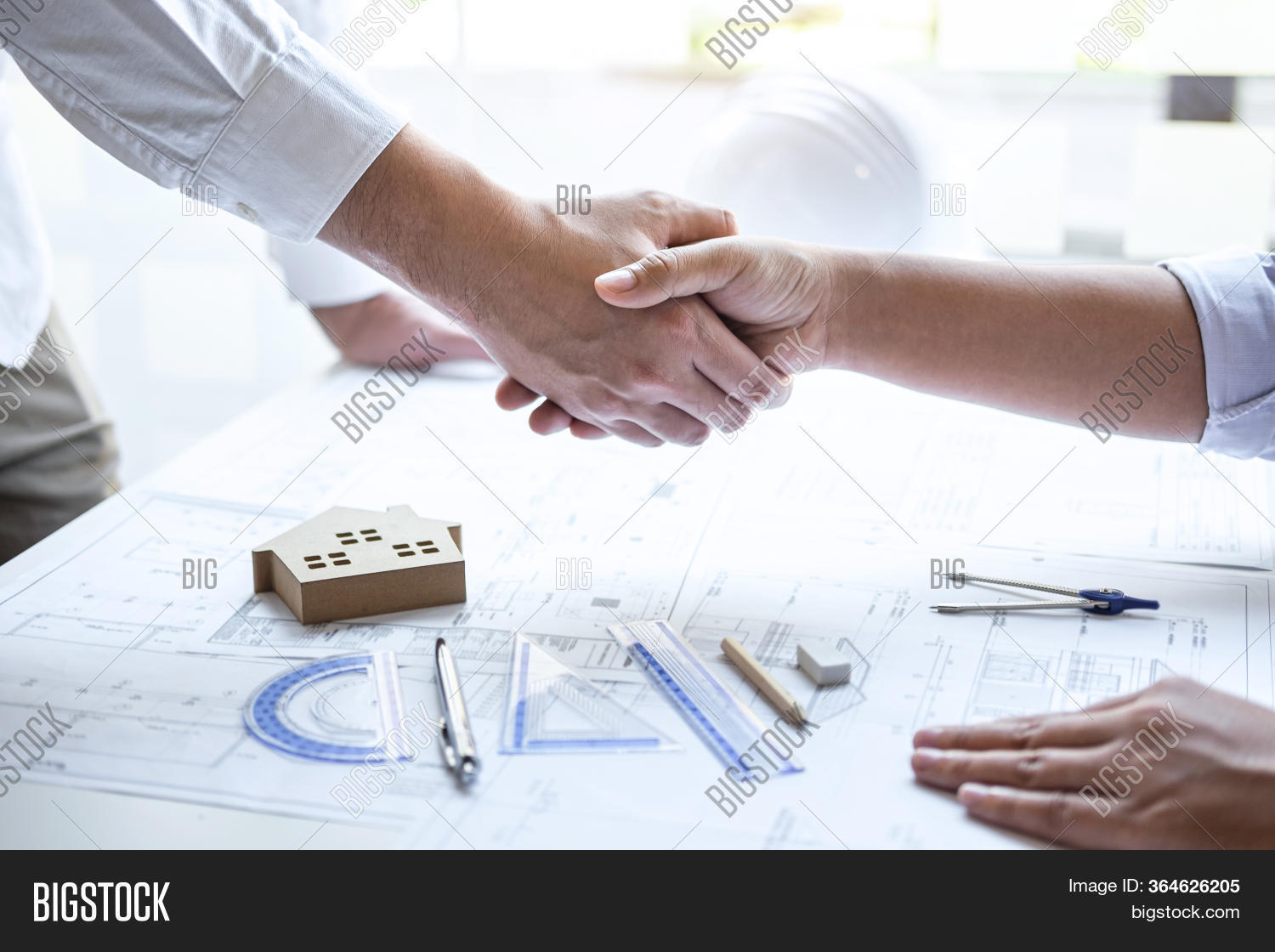 Handshake Image & Photo (Free Trial) | Bigstock