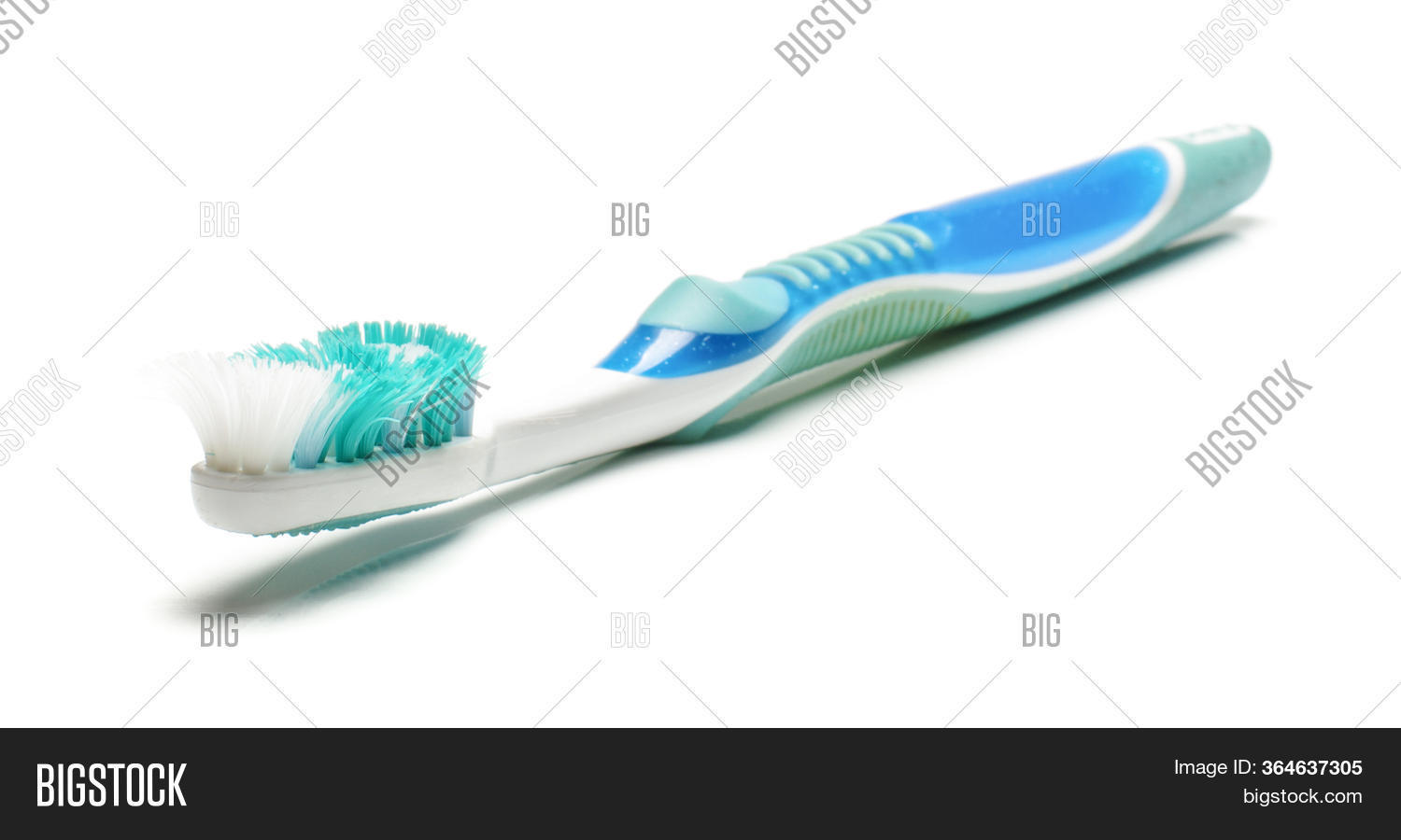 Old Used Toothbrush Image & Photo (Free Trial) | Bigstock